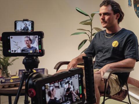 Using iPhones to film a national documentary | BTS of 'Child Boss' with Rob Layton | Bond ...